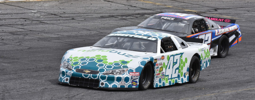 Mindbuzz Signs on as Primary Sponsor with Connor Sheffield Racing